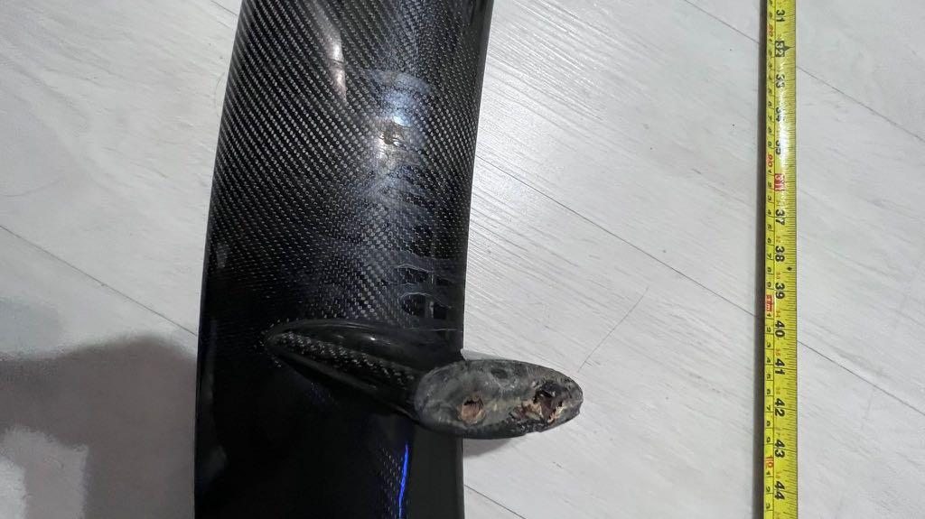 Low-Level Carbon Fibre Spoiler, Car Accessories, Accessories on Carousell