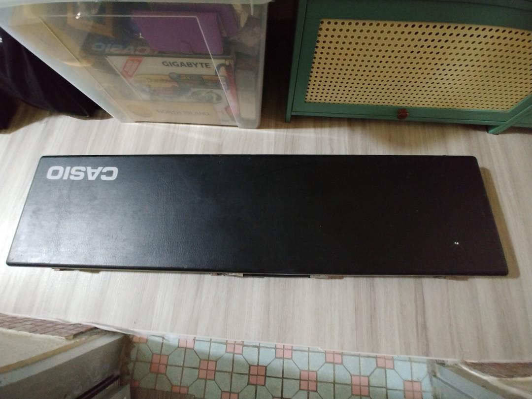 Casio AZ-1 Keytar (Midi Controller), 興趣及遊戲, 音樂、樂器 & 配件, 樂器 - Carousell