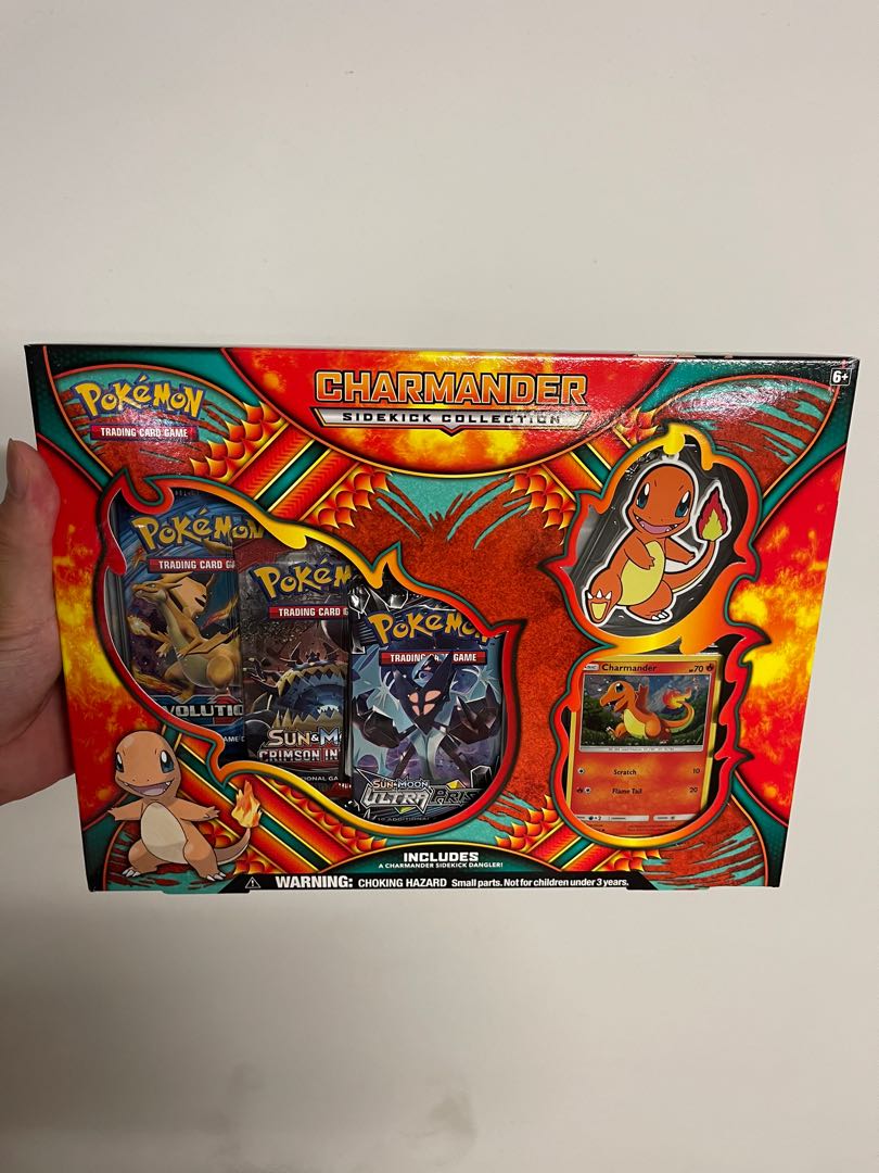 Charmander sidekick collection box - Charizard Pikachu umbreon Vmax aa ...
