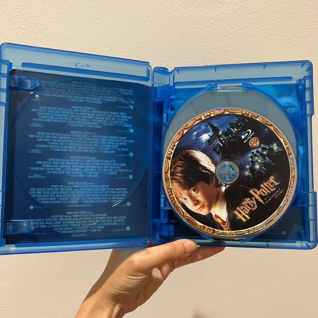 Harry potter complete 8-film collection blu-ray disc set, Hobbies ...