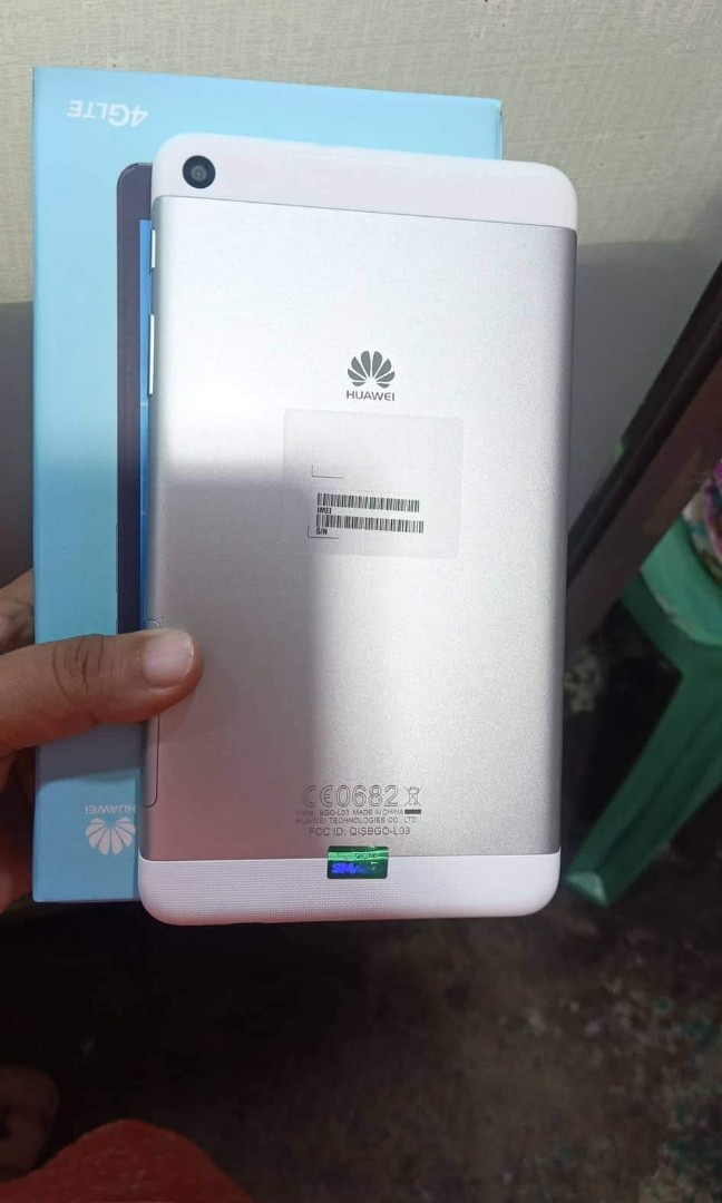 Huawei tablet, Mobile Phones & Gadgets, Tablets, Android on Carousell