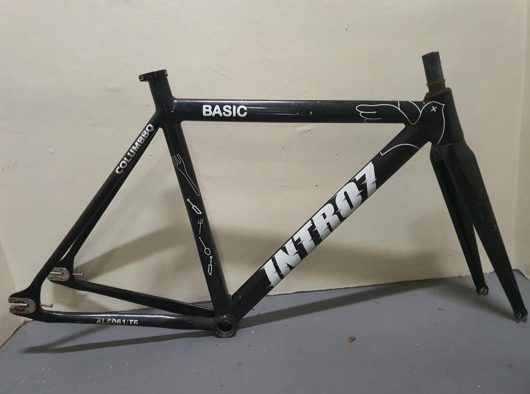WTT/WTS Intro 7 basic Fixie Frameset, Sports Equipment, Bicycles & Parts, Bicycles on Carousell