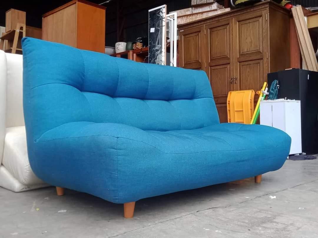 Japan Surplus Super Bulky Sofa, Furniture & Home Living, Furniture ...