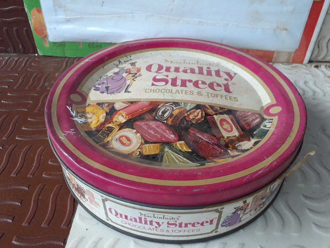 MACKINTOSH 'S QUALITY STREET TOFFEES & CHOCOLATES , England - 5 ...
