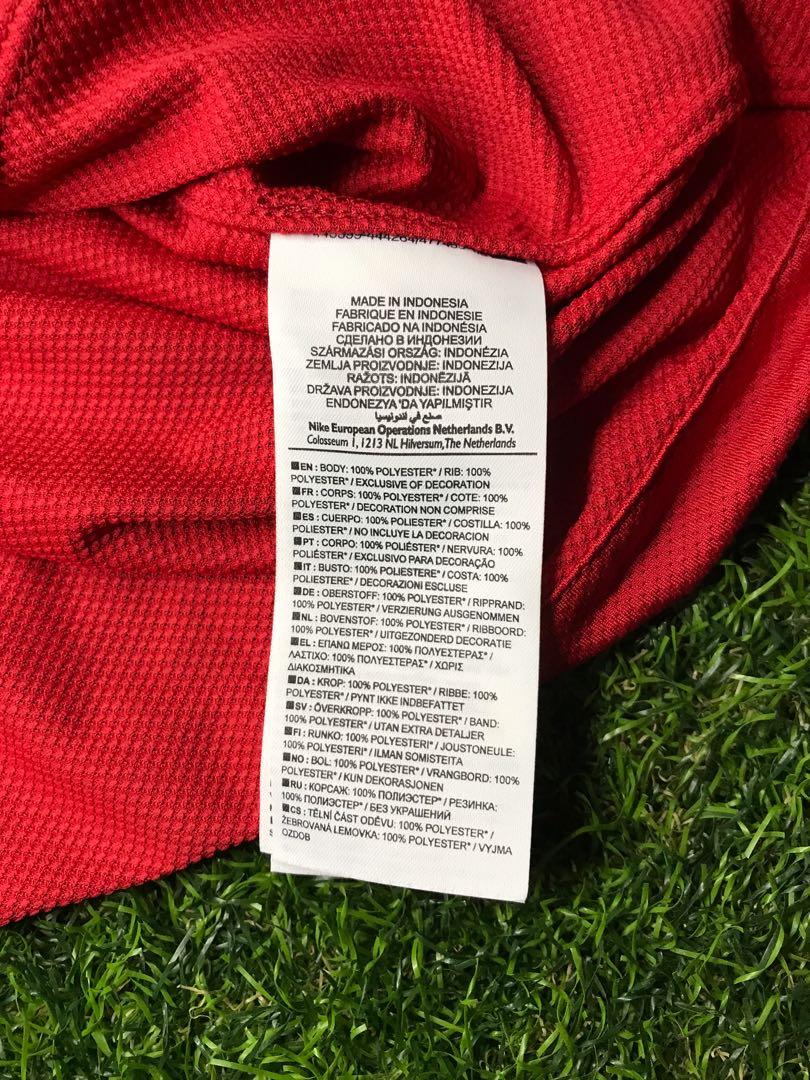 Manchester United AON Football Jersey, Men's Fashion, Activewear on ...