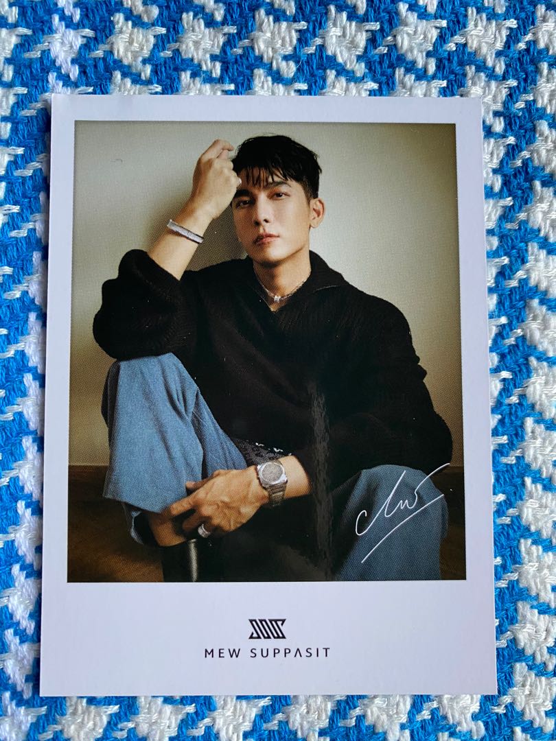 Mew Suppasit 1st Album 365 Official Photocard, Hobbies & Toys ...