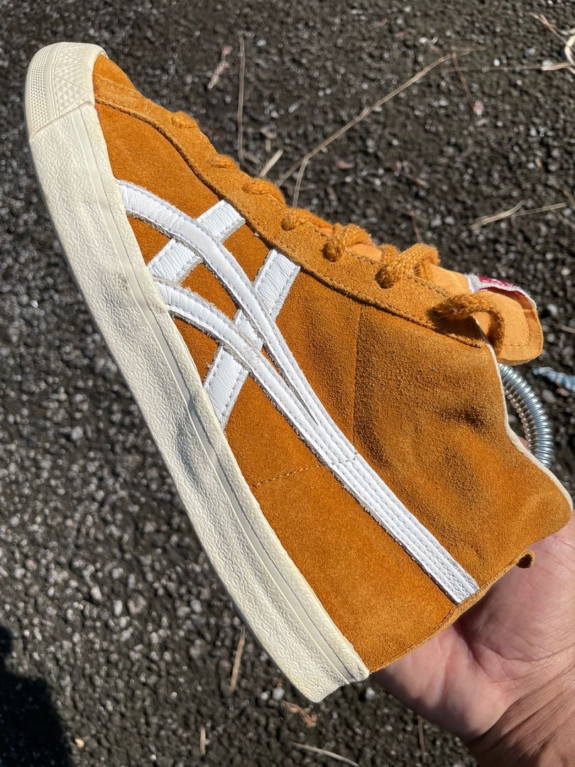 Onitsuka Tiger Suede, Women's Fashion, Footwear, Sneakers on Carousell