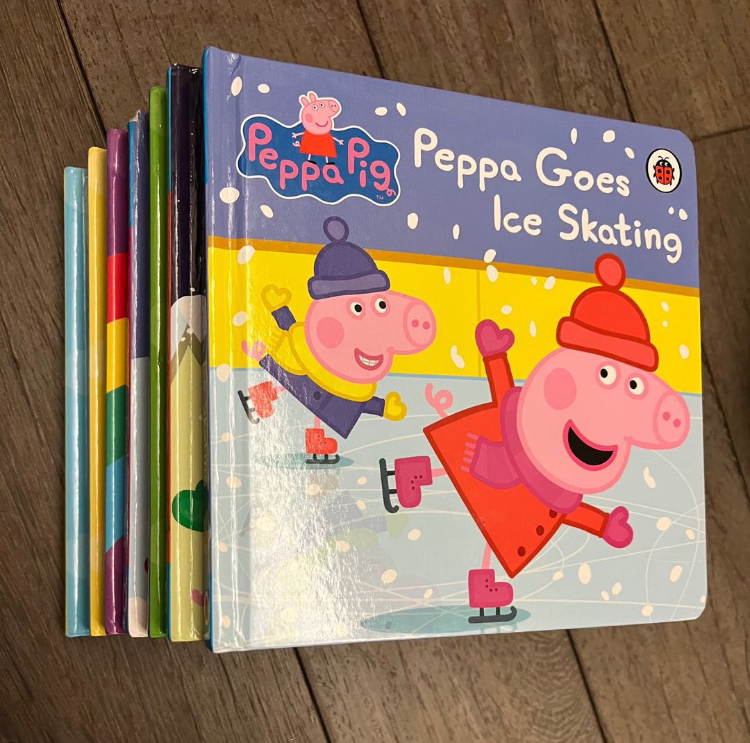 Peppa Pig English story book x8, 興趣及遊戲, 書本 & 文具, 小朋友書 - Carousell