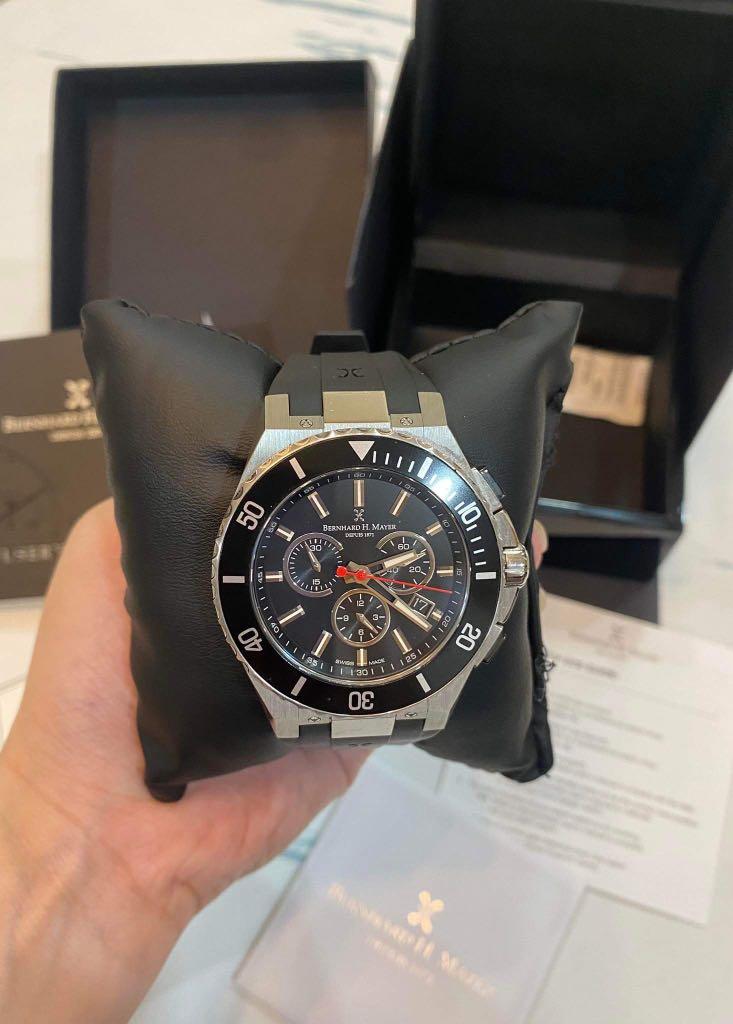Powermaster Chronograph, Men's Fashion, Watches & Accessories, Watches ...