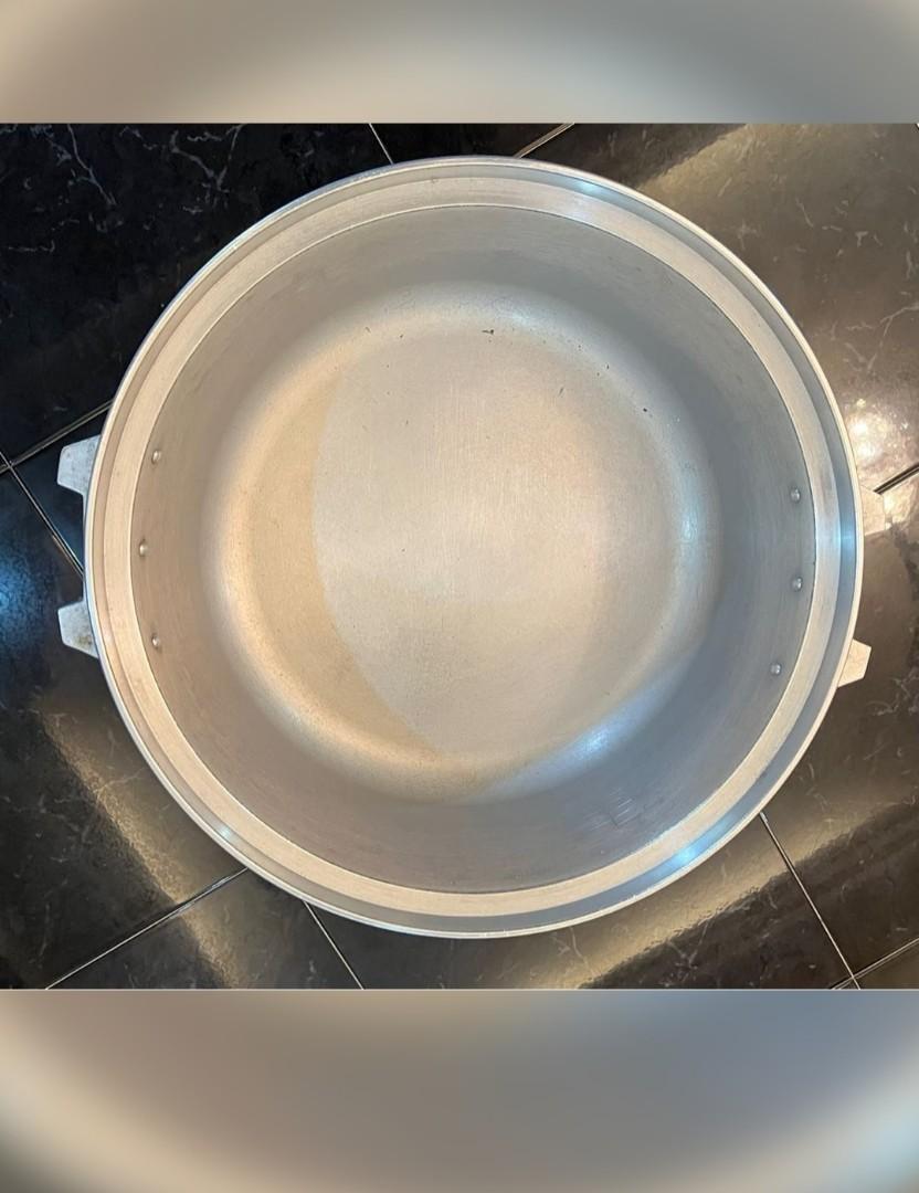 Rinnai gas rice cooker 10L, TV & Home Appliances, Kitchen Appliances ...