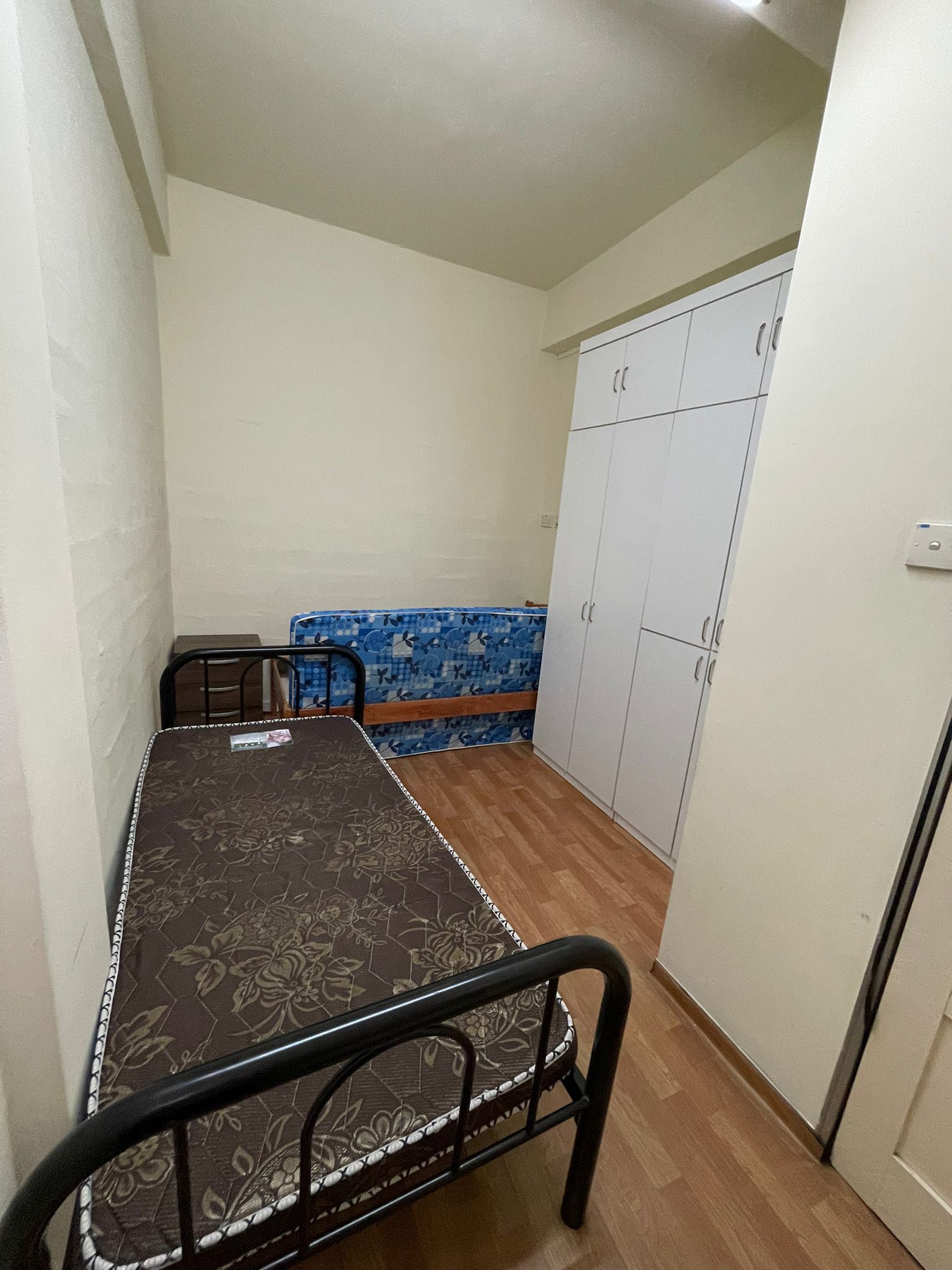 Room near outram park mrt, Property, Rentals, HDB on Carousell