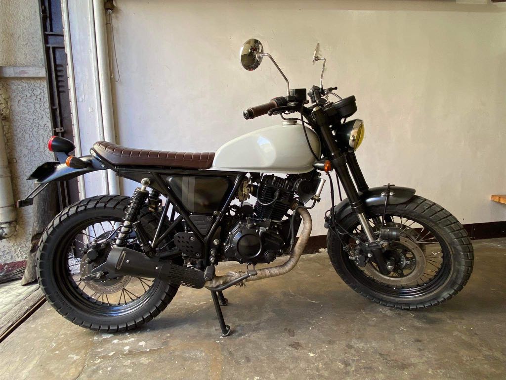 Rusi Classic 250 (2017), Motorbikes, Motorbikes for Sale on Carousell