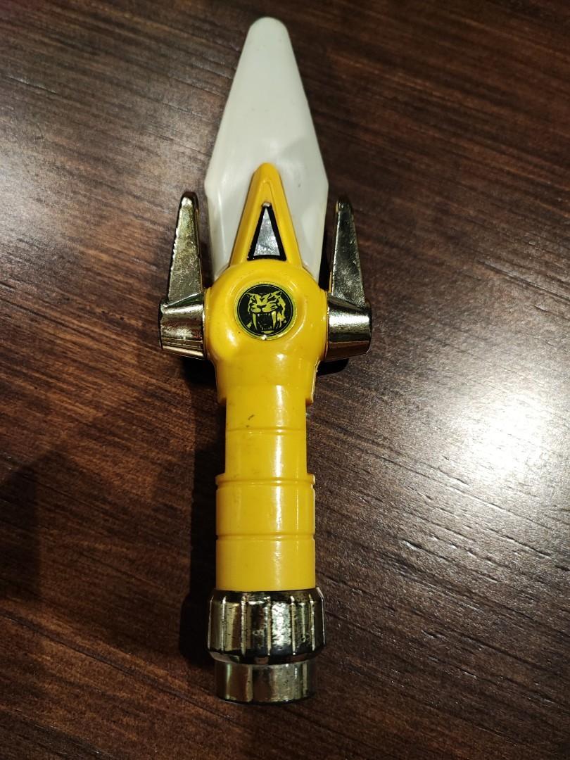 Saber-Toothed Tiger Dagger Power Ranger Yellow, Hobbies & Toys ...