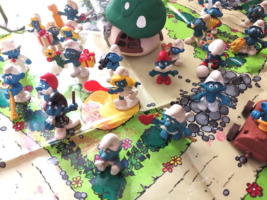 Smurf Deluxe Play Village Lot, Hobbies & Toys, Toys & Games on Carousell