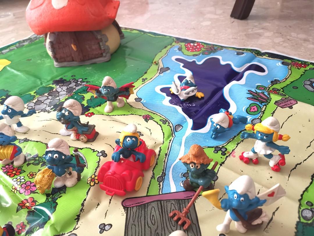 Smurf Deluxe Play Village Lot, Hobbies & Toys, Toys & Games on Carousell