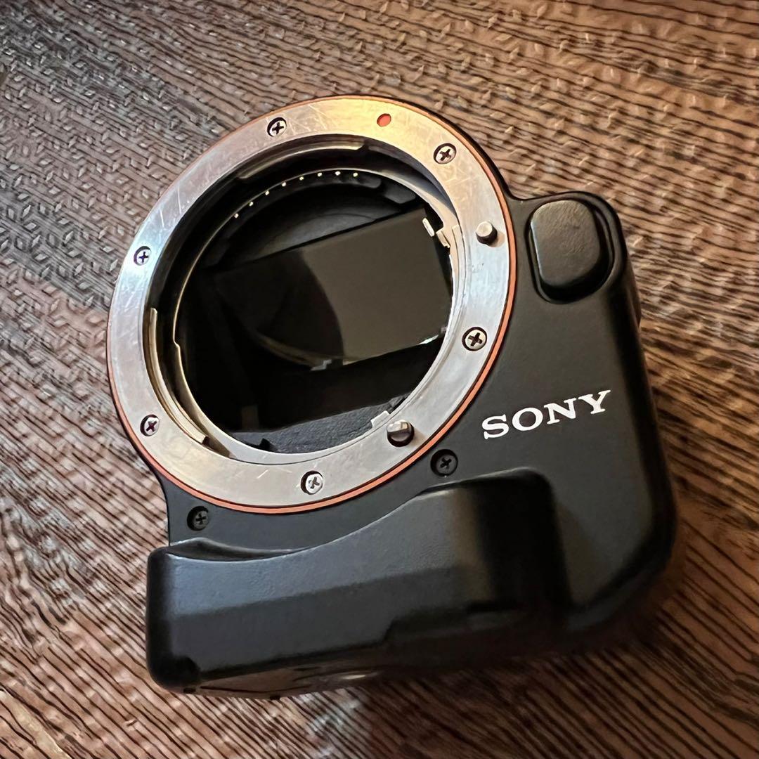 Sony LA-EA4 Adaptor Good Condition w/ Box, Photography, Lens & Kits on ...