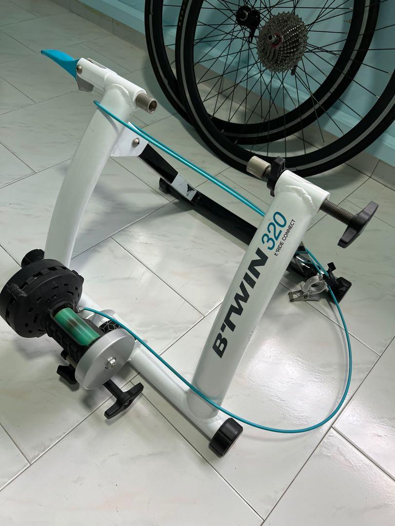 Turbo trainer + 10spd wheelset, Sports Equipment, Bicycles & Parts ...