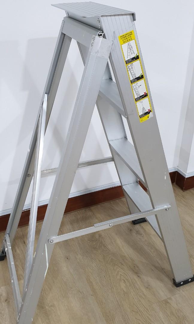 Used A-Frame Ladder, Furniture & Home Living, Home Improvement ...