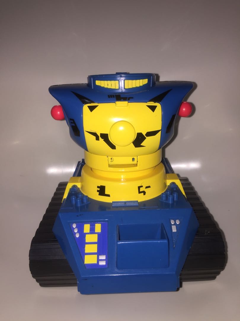 Vintage 1992 MICRO MACHINES - Z-Bots ZBOTS Megabot Ultrabot Micro ...