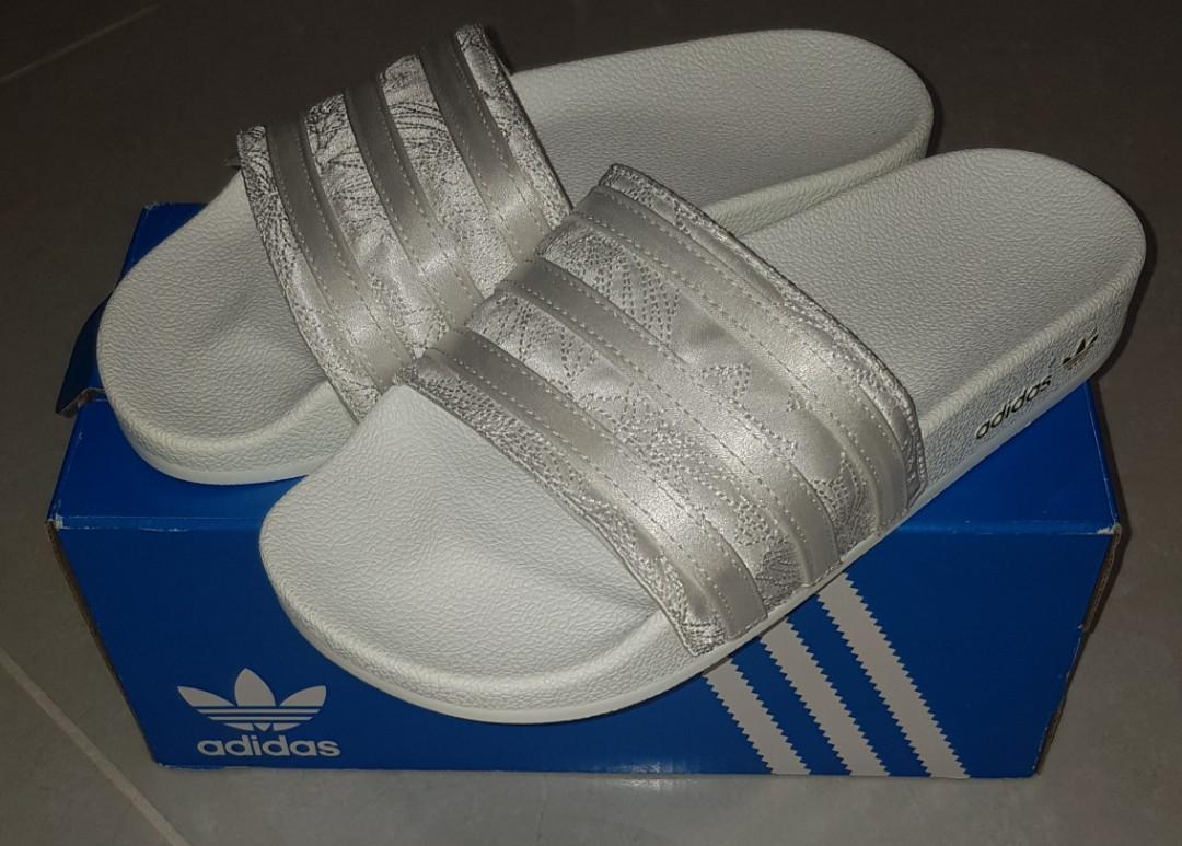 Rare Adidas sliders in silver, Women's Fashion, Footwear, Flipflops and ...