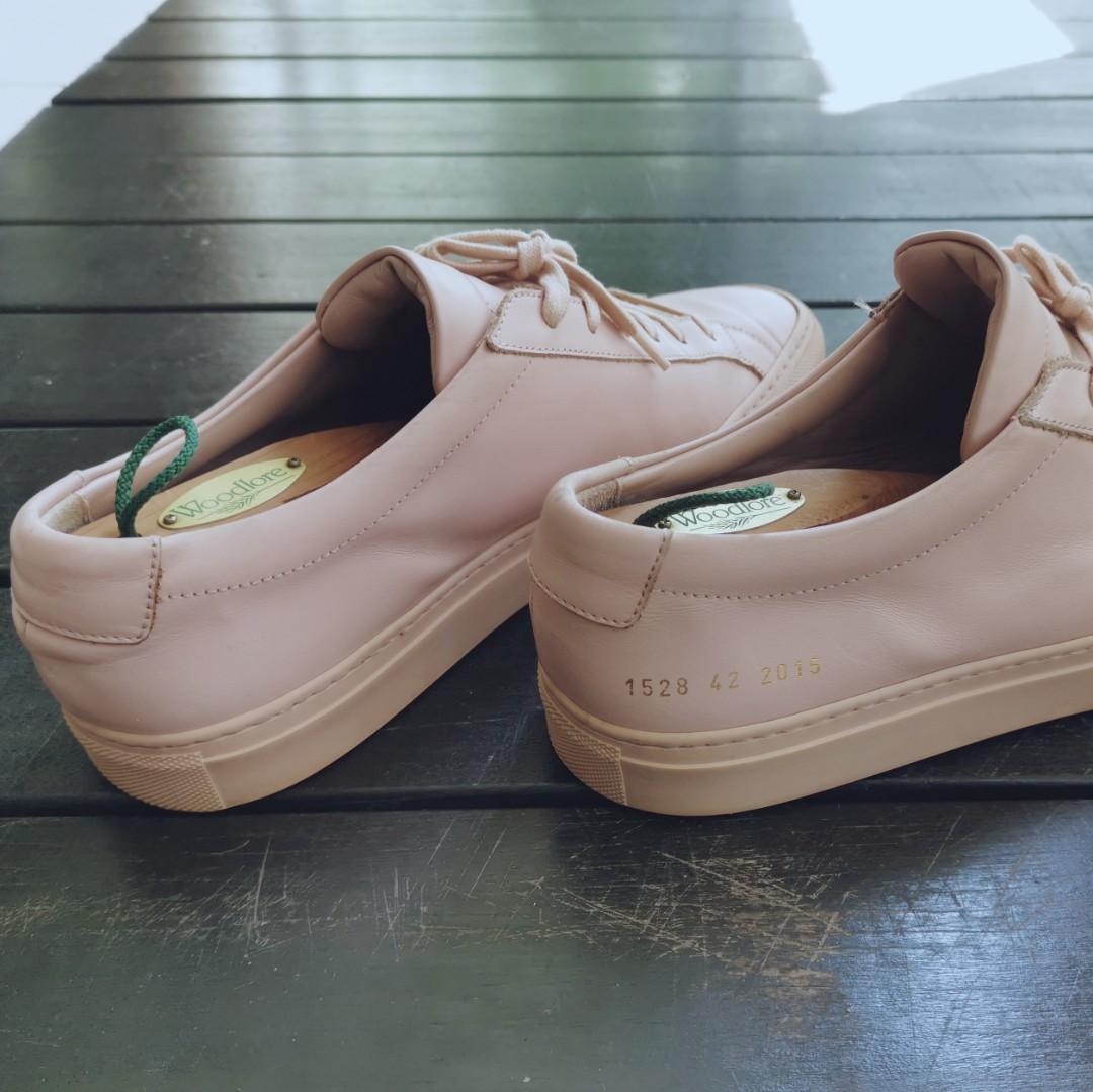 Common Projects 42 Blush, Men's Fashion, Footwear, Sneakers on Carousell