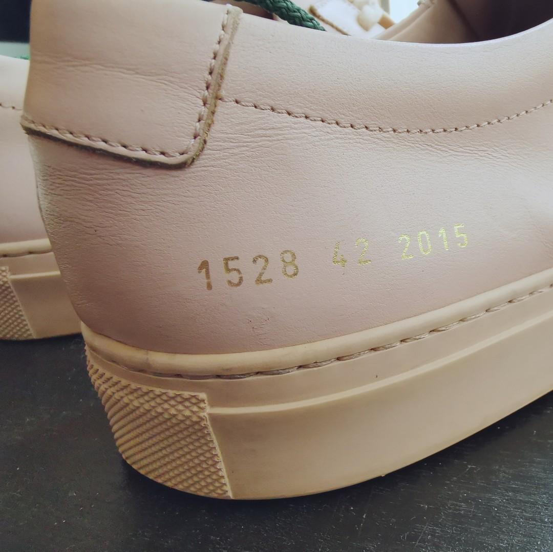 Common Projects 42 Blush, Men's Fashion, Footwear, Sneakers on Carousell
