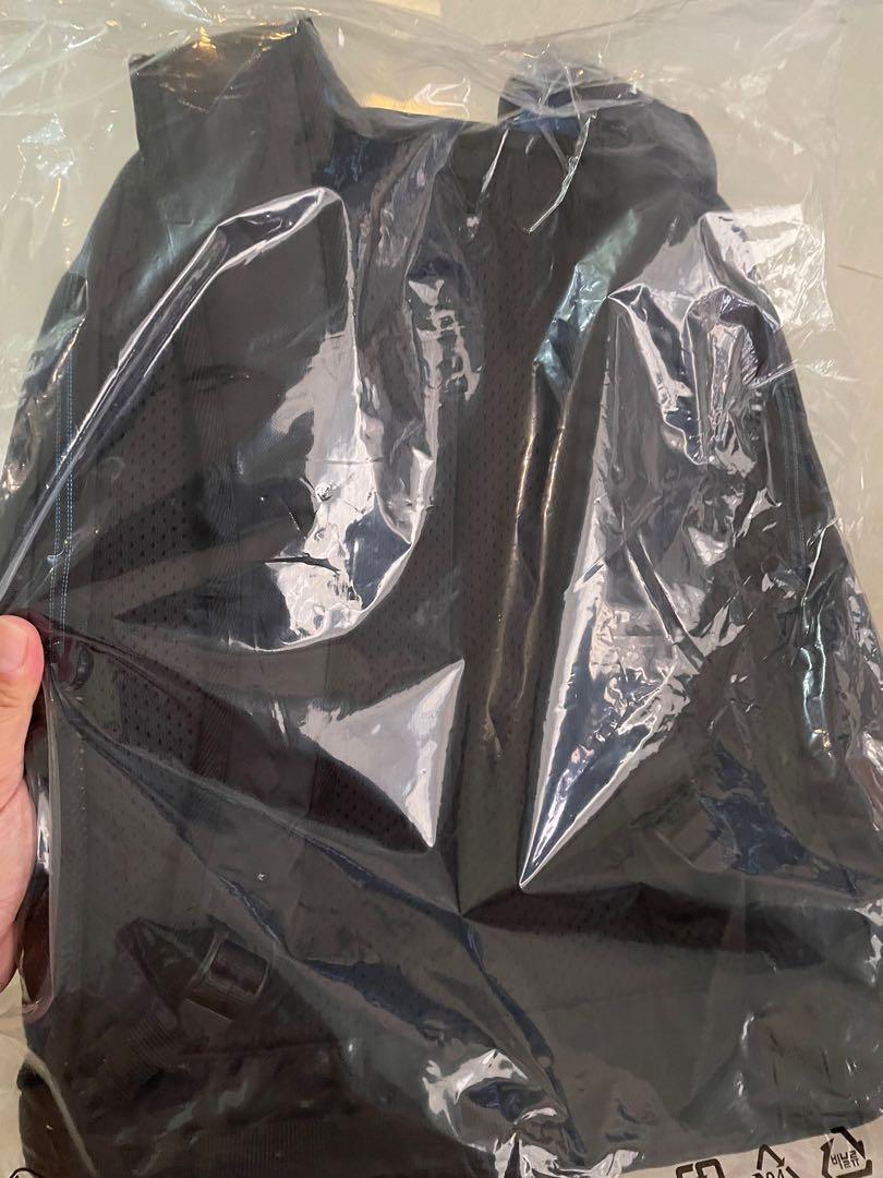 Dell laptop bag, new in pack. Unused, Men's Fashion, Bags, Backpacks on ...