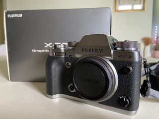 Fujifilm X-T2 Graphite Silver Edition mirrorless camera, Photography ...