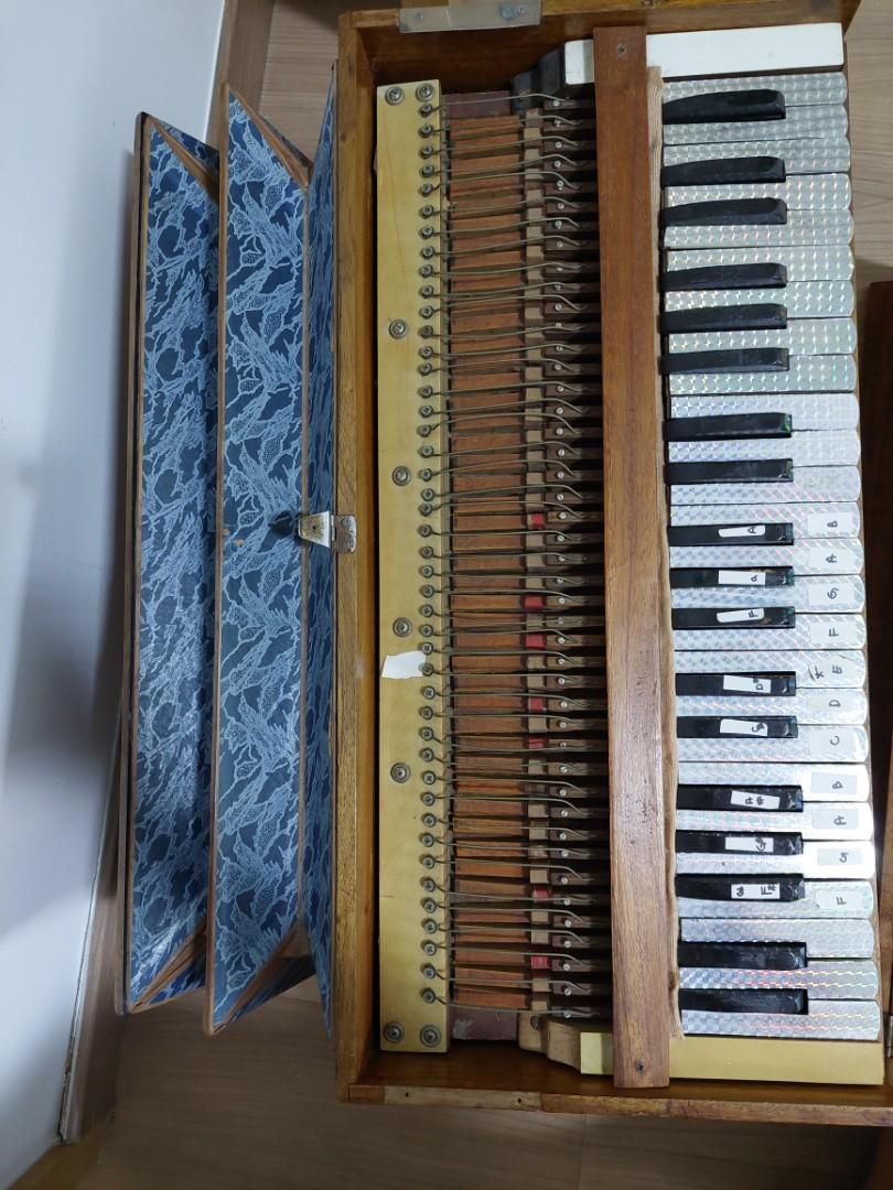 Harmonium Full Size key triple reed, Hobbies & Toys, Music & Media ...