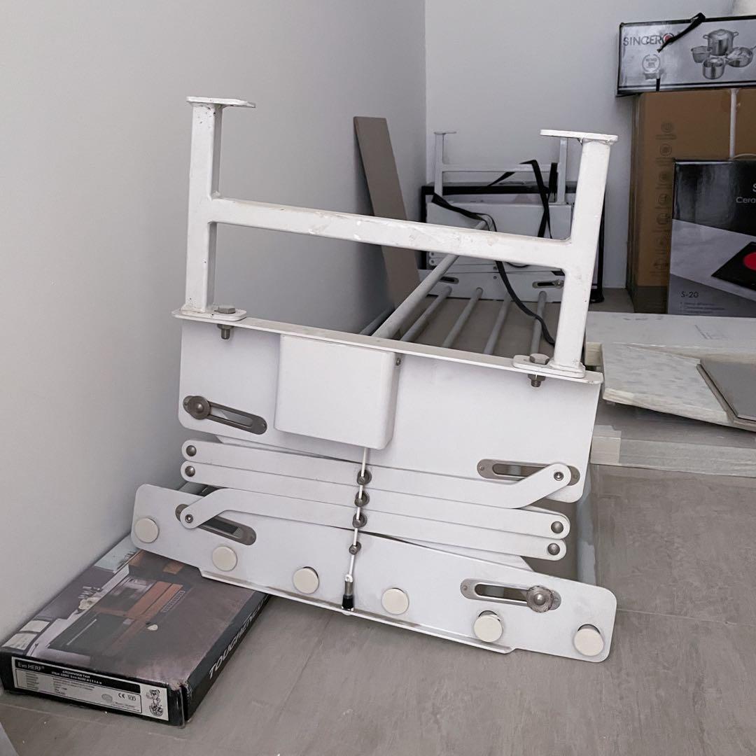 HDB Laundry Rack System, Furniture & Home Living, Home Improvement ...