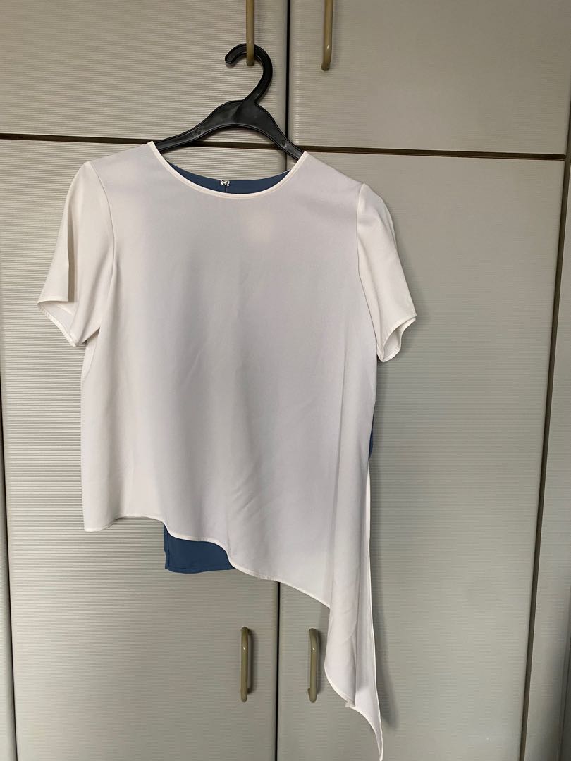 Igc white & blue top, Women's Fashion, Tops, Blouses on Carousell