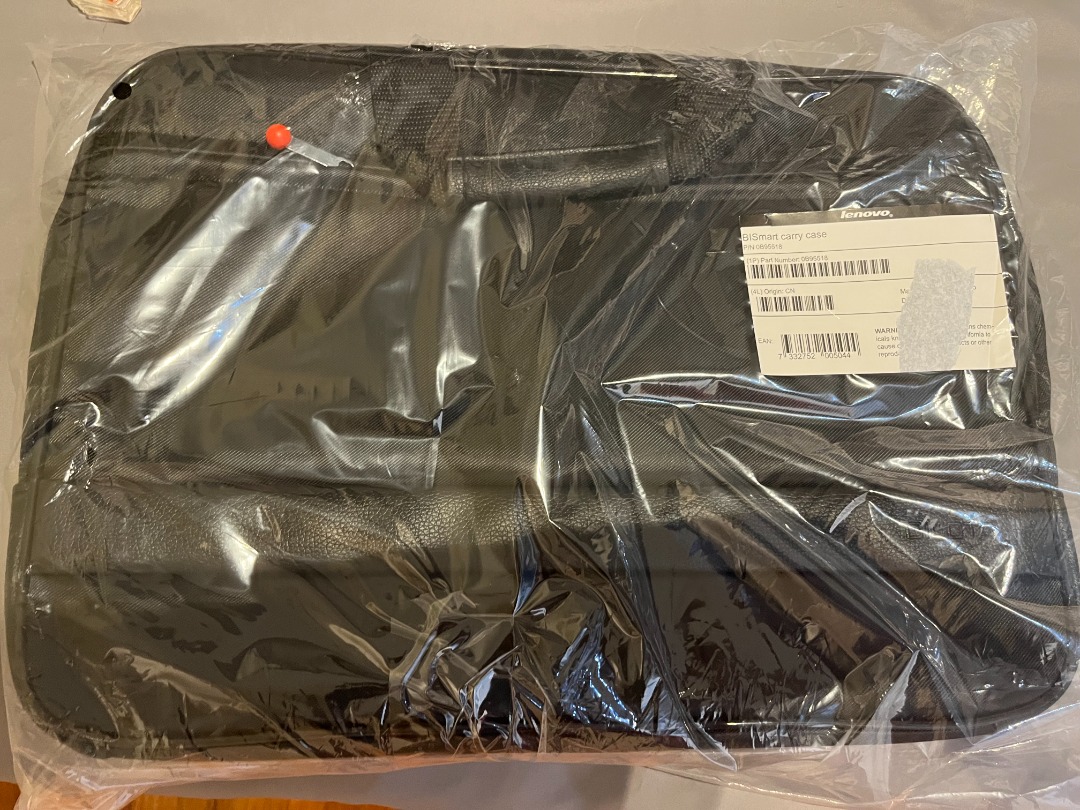 Lenovo BISmart Carry Case (0B95518), Computers & Tech, Parts ...