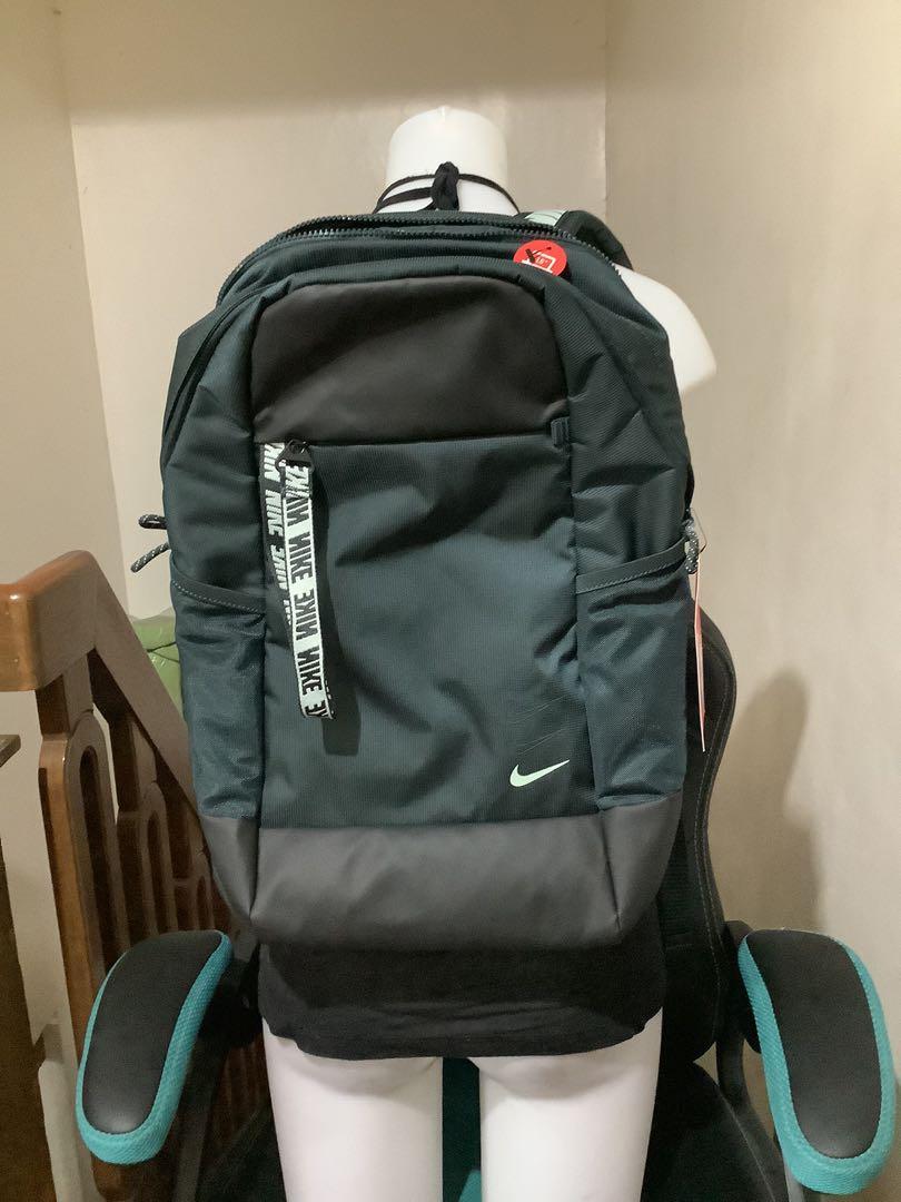 Nike Laptop Backpack, Men's Fashion, Bags, Backpacks on Carousell