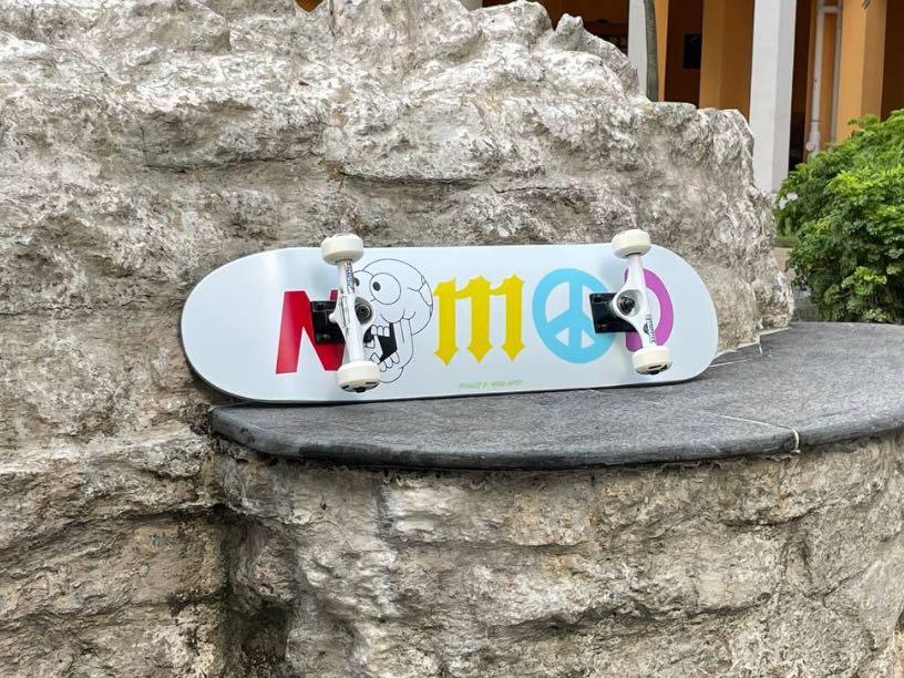 Nomad "Doomsday" 8.0" Custom Double Hollow Skateboard Complete, Sports ...