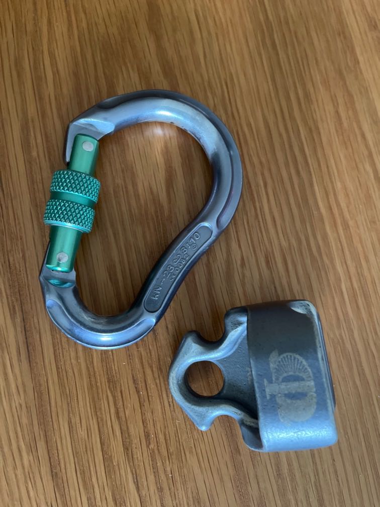 Omega pacific large opening Carabiner and belay device, Sports ...