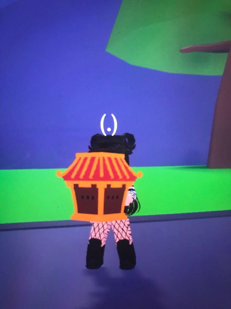 Ox Box(From Roblox:Adopt me!), 其他, 其他 on Carousell