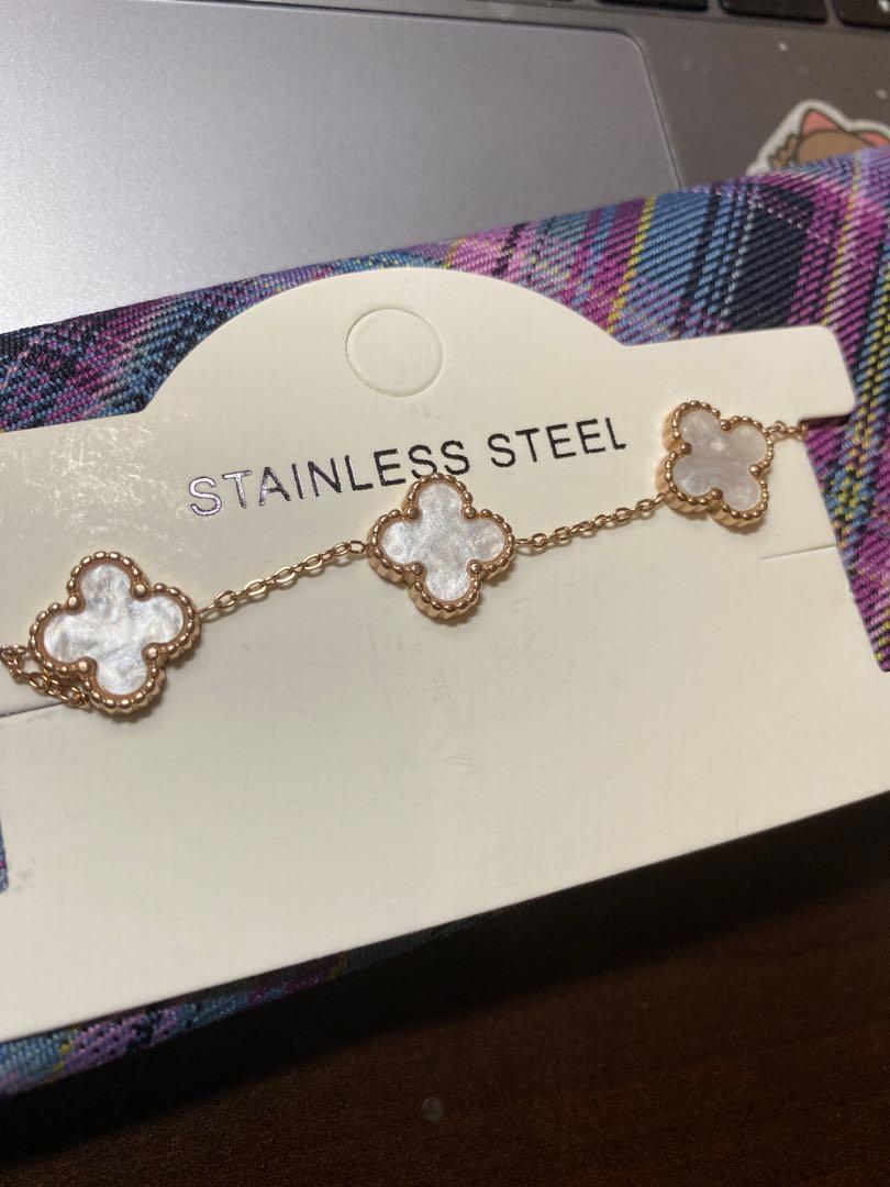 Black Van Clef&Arpels design bracelet, Women's Fashion, Jewelry ...
