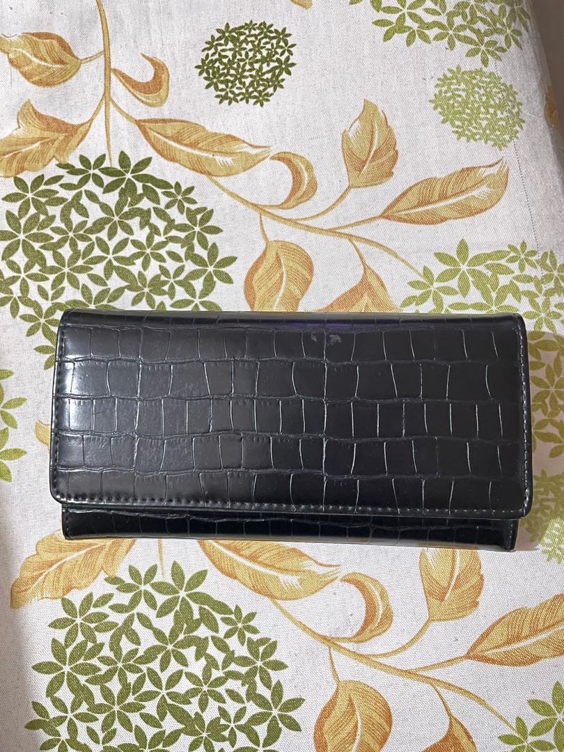 Riviera Black Croc Leather Long Wallet, Women's Fashion, Bags & Wallets ...