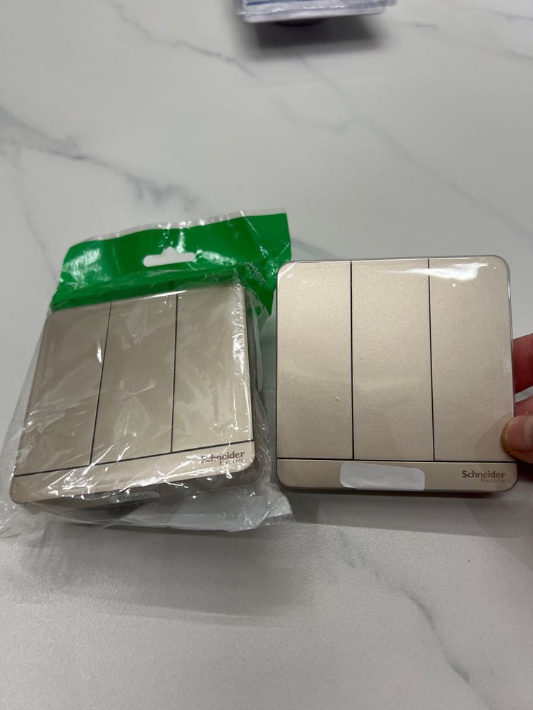 Schneider Electric 3 gang switches (2 sets), Furniture & Home Living ...