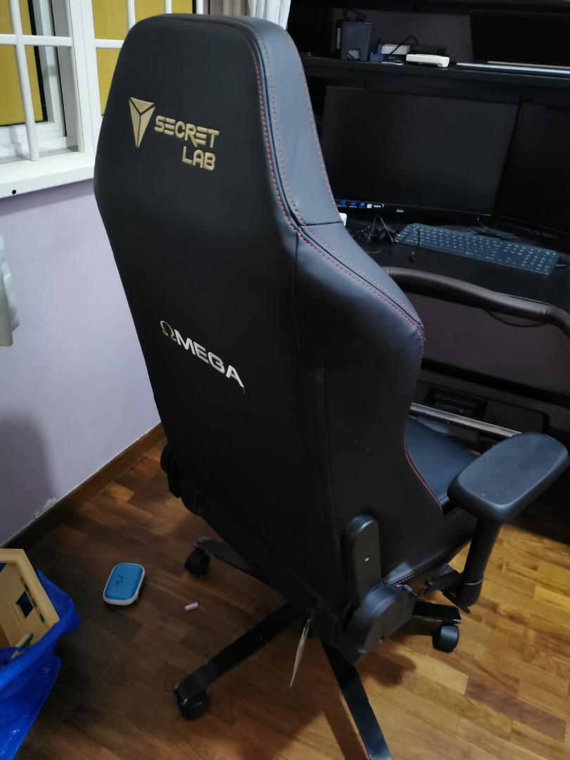 Secret Lab Gaming Office Chair, Furniture & Home Living, Furniture ...