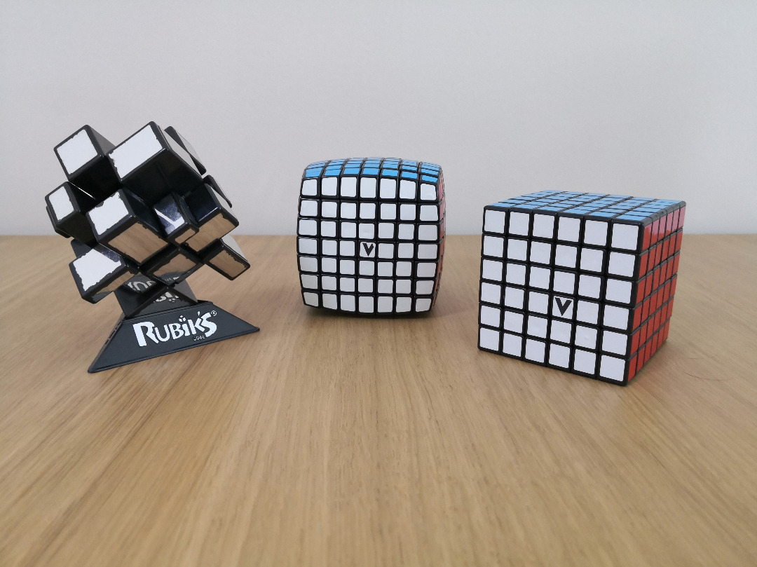 Set of Rubiks Cube (6x6 V-Cube, 7x7 V-Cube, Rubiks Mirror Cube ...