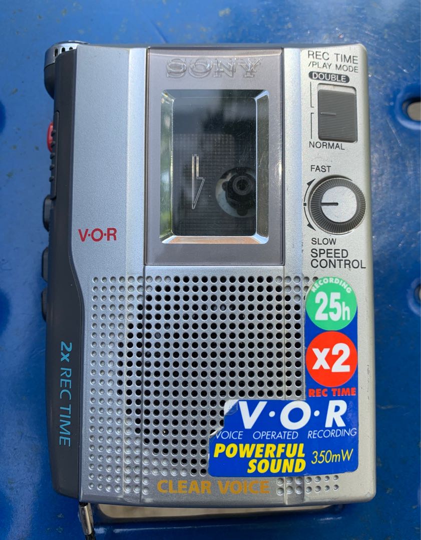 Sony cassette recorder TCM-200DV, Audio, Portable Music Players on ...