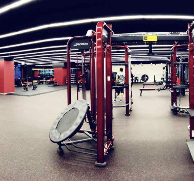 TFX access (MilleniaWalk,Funan,PacificPlaza), Sports Equipment ...