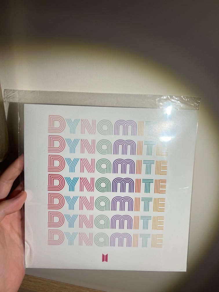 Bts Dynamite vinyl 黑膠碟 (Limited edition), 興趣及遊戲, 收藏品及紀念品, 韓流 - Carousell