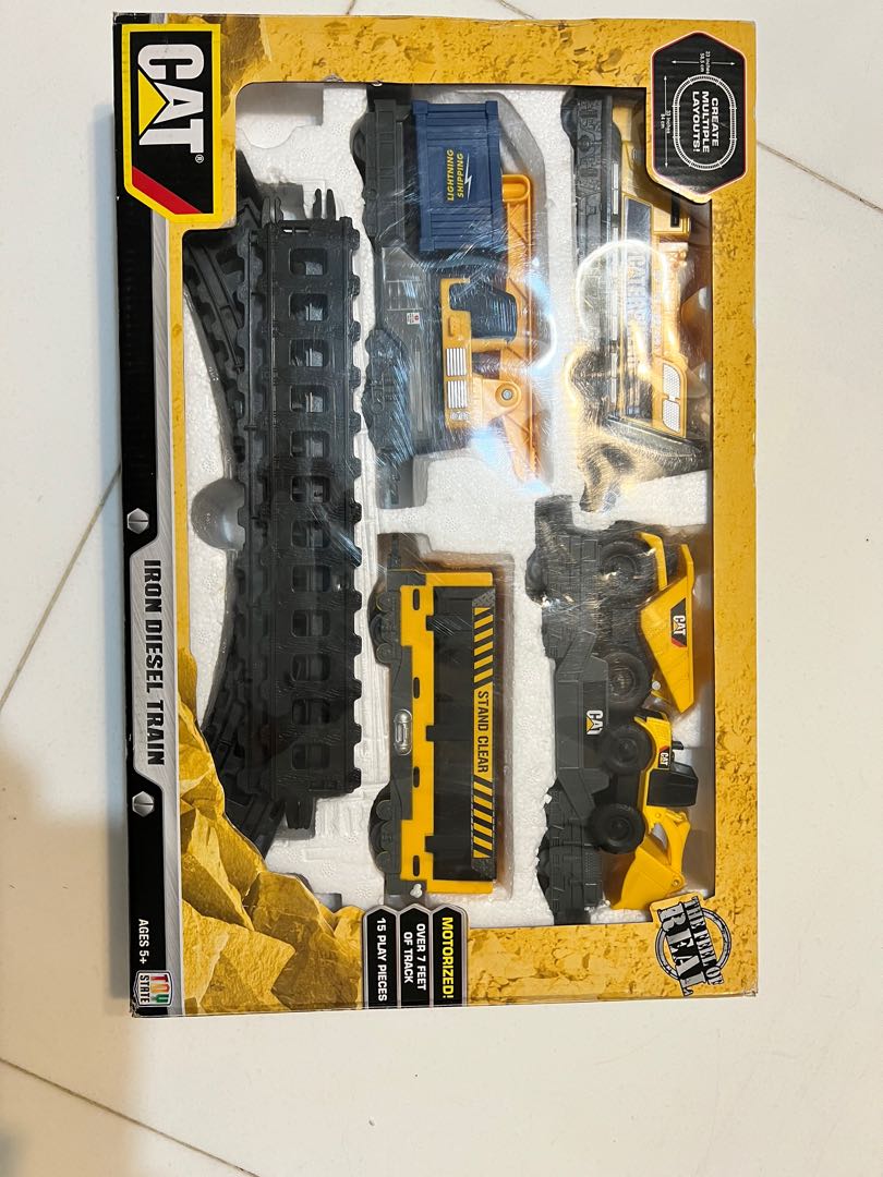 Cat train set, Hobbies & Toys, Toys & Games on Carousell