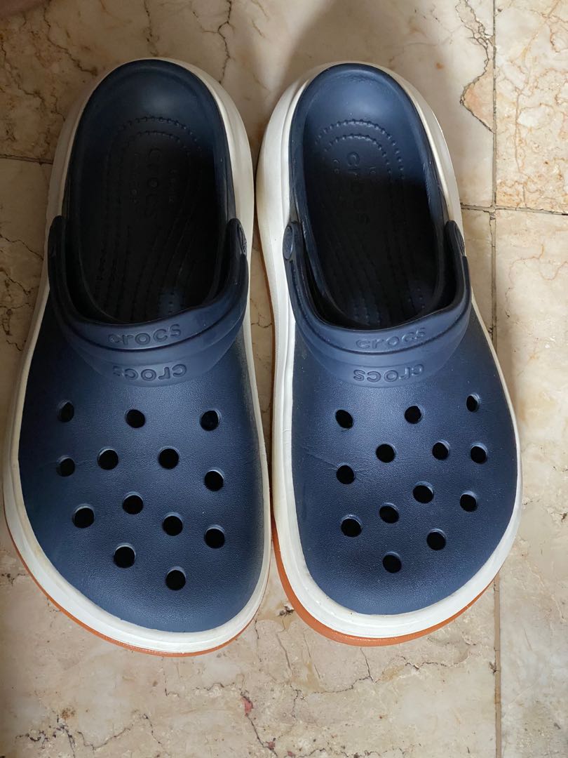 Crocs Full Force, Men's Fashion, Footwear, Slippers & Slides on Carousell