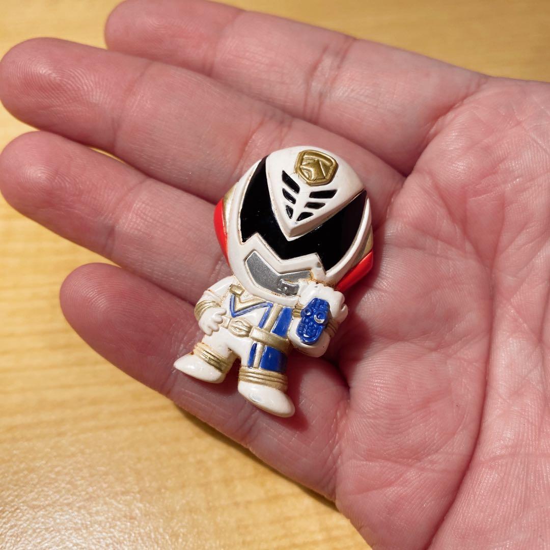 Deka Break Tekkan Aira Magnet Tokusou Sentai Dekaranger 2004, Hobbies ...