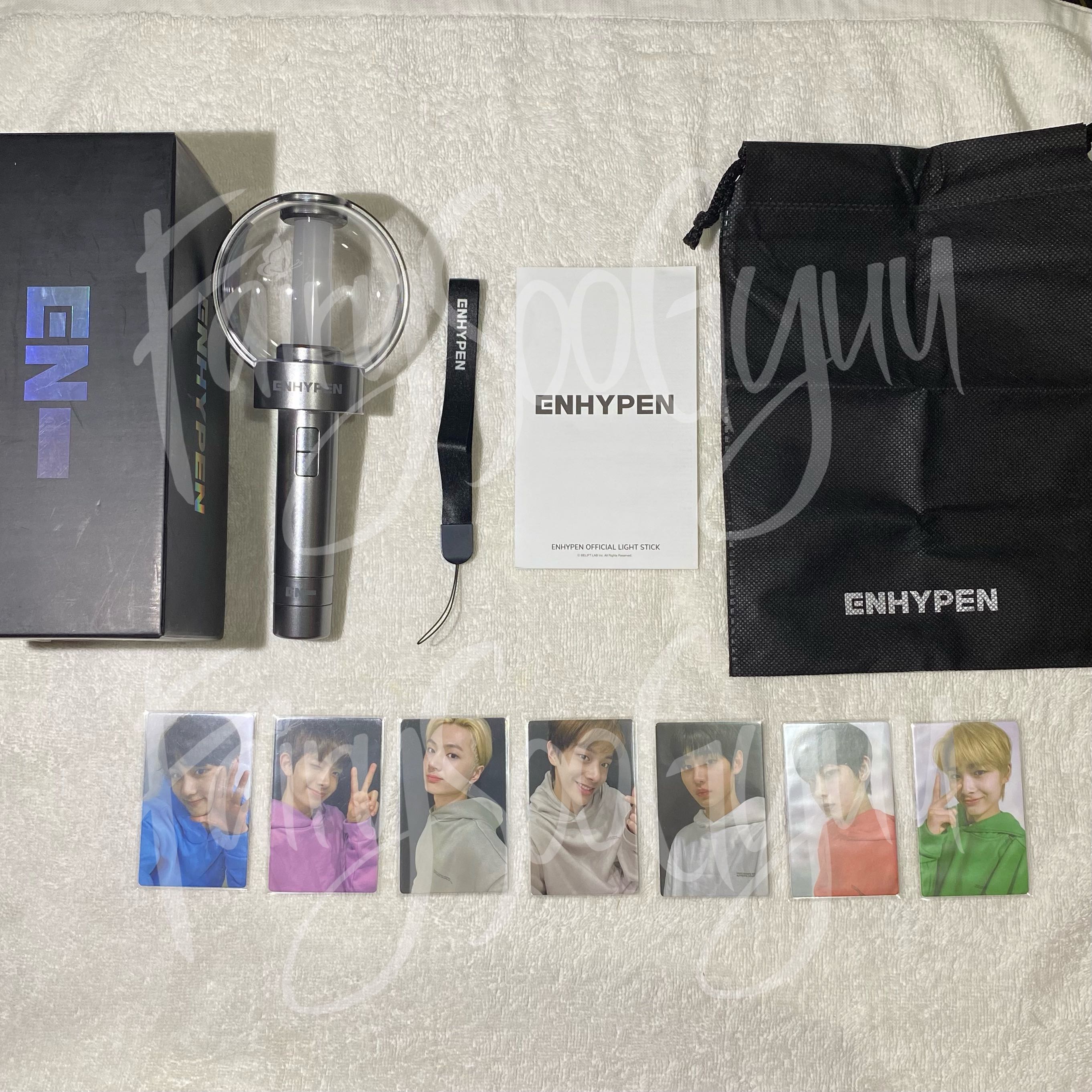 Enhypen Official Lightstick Unsealed, Hobbies & Toys, Memorabilia ...