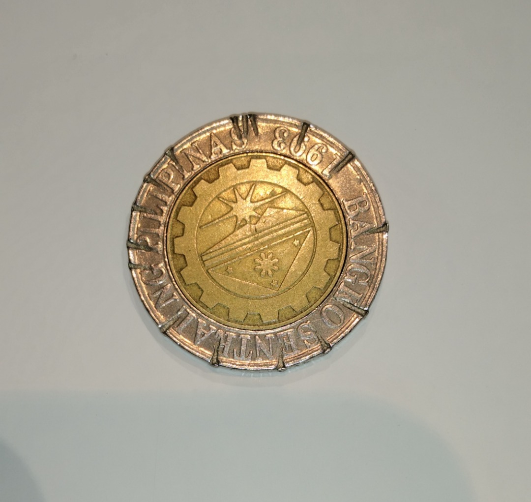 Errors Coin 10 peso 2015, Hobbies & Toys, Memorabilia & Collectibles ...