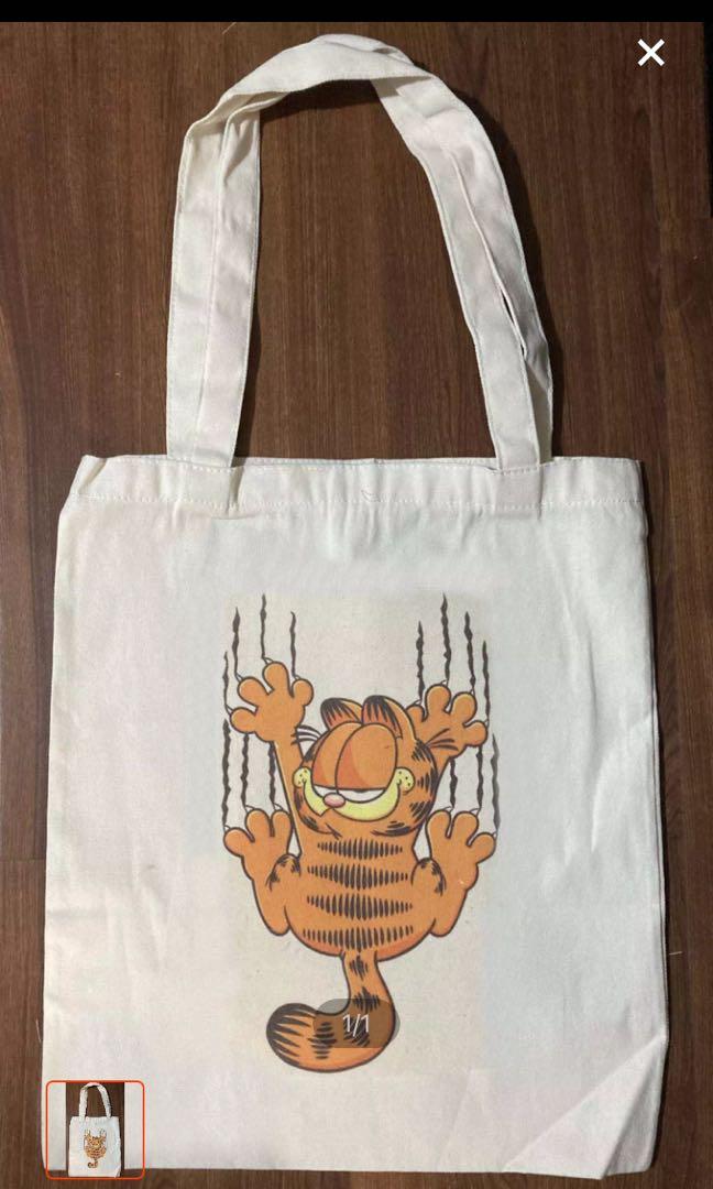 Garfield tote bag, Women's Fashion, Bags & Wallets, Tote Bags on Carousell